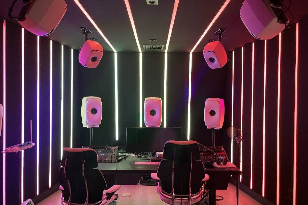 Best Soundproof Vocal Booth Solutions For Your Music Studio - Sound ...
