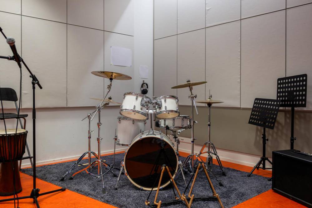 How To Soundproof A Room For Drums: A Guide For Music Artists - Sound ...